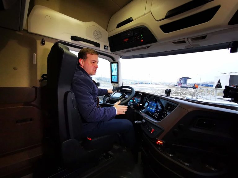 KamAZ revela como será o seu caminhão do futuro com inteligência ...